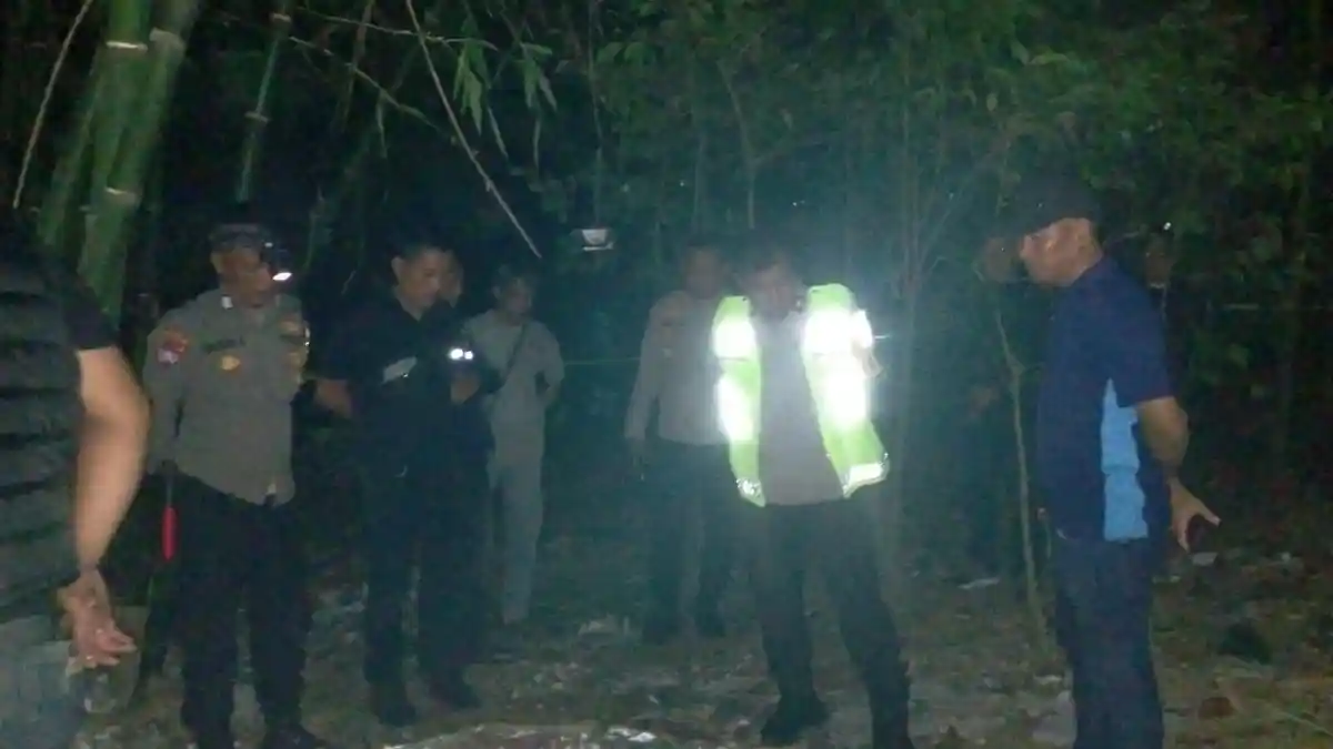 Ladakan Mercon Malam Takbiran, 3 Pemuda di Kediri Dilarikan ke Rumah ...