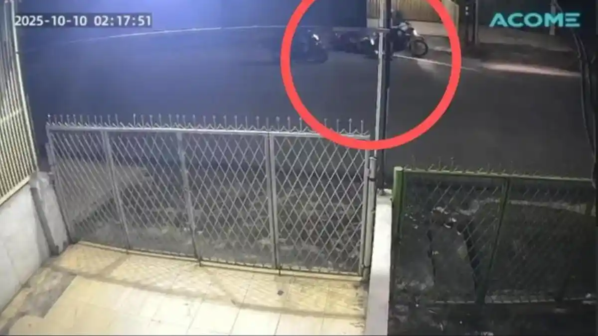 Aksi Begal di Jalan Sutrisno Medan Terekam CCTV, Sepeda Motor Korban ...