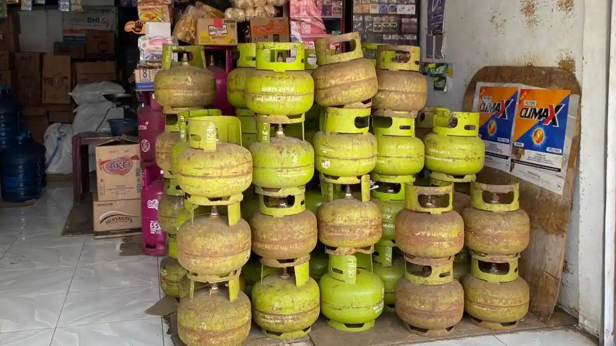 Gas Elpiji 3 Kg Sulit Didapat di Malalayang Manado, Harga Refill Tembus ...