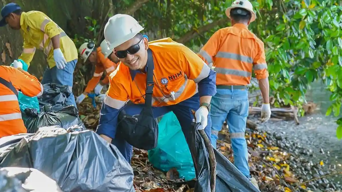 Aksi Bersih dan Penghijauan dalam Memperingati HLH 2026, NHM Ajak ...