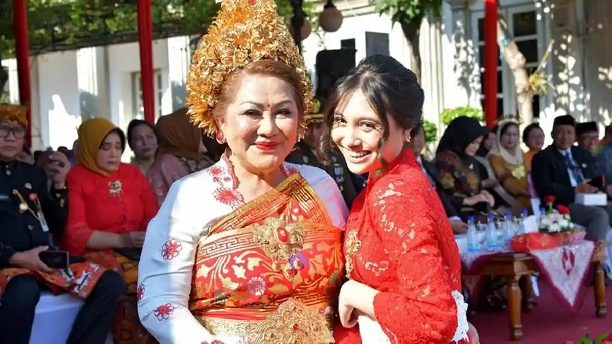Nyanyikan Lagu Indonesia Raya, Cicit Buyut WR Soepratman Ikut Upacara ...