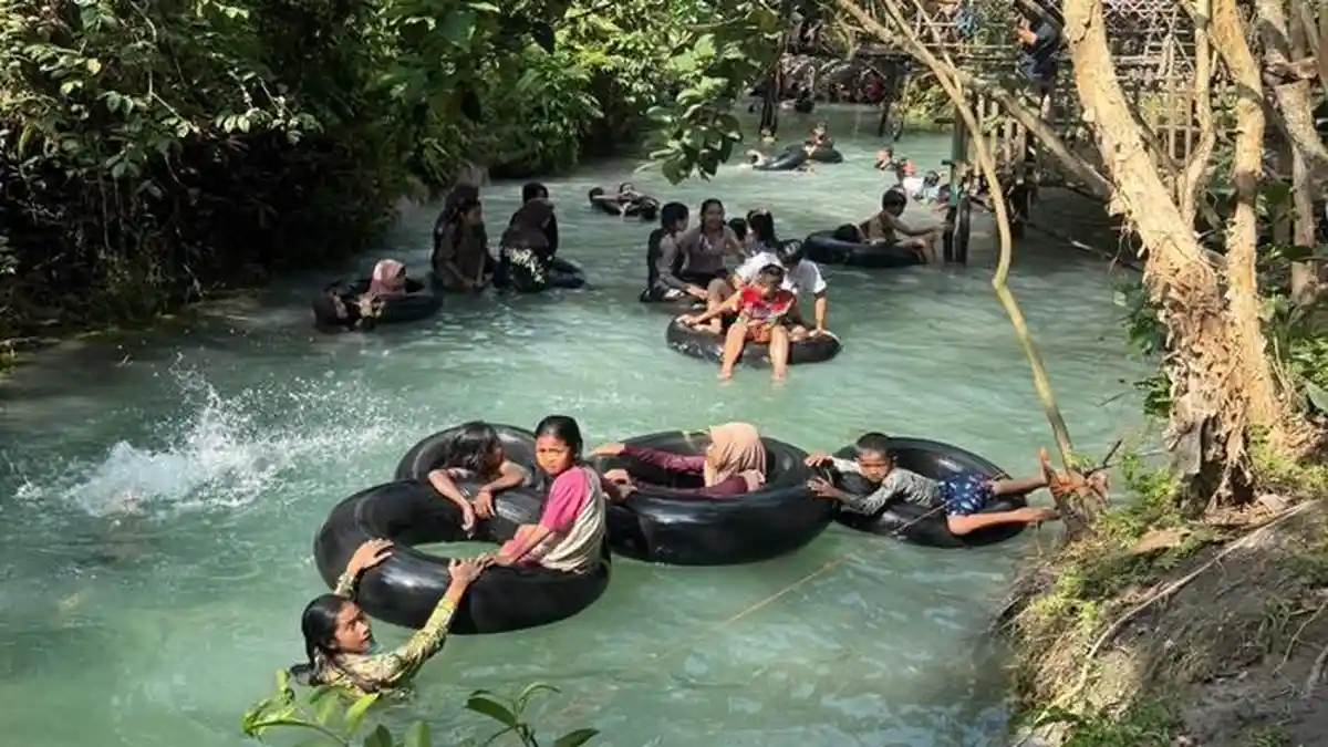 Jernihnya Pemandian Alam Talang Seleman Ogan Ilir Viral, Harga Tiket ...