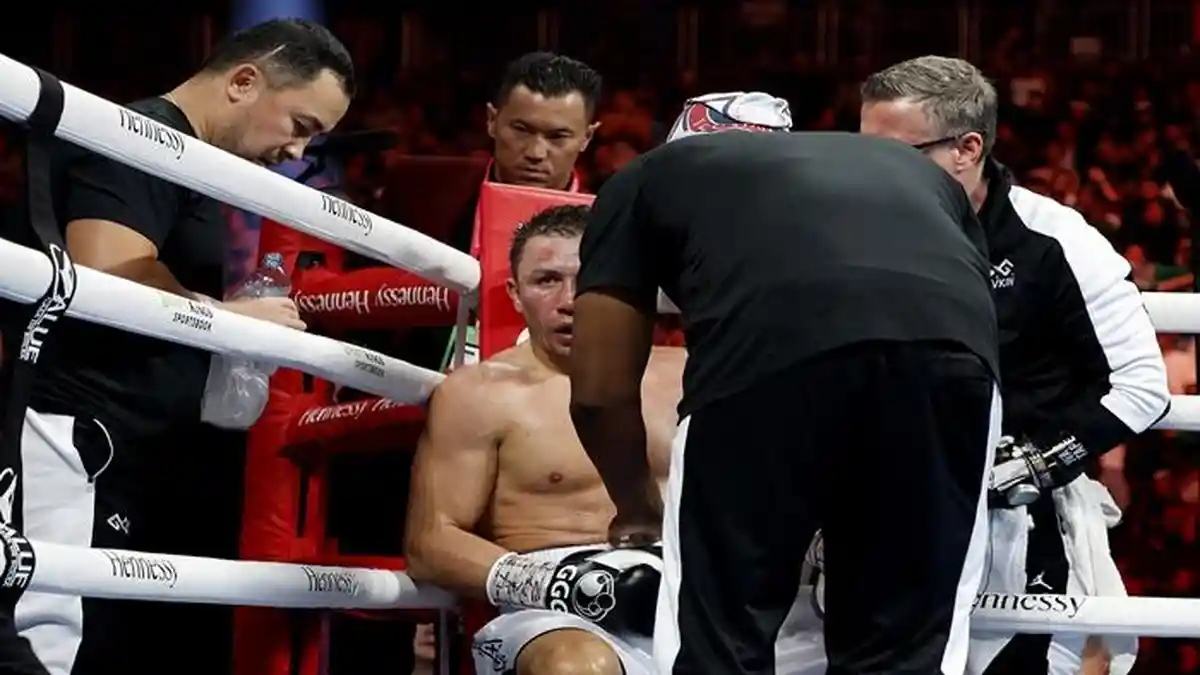 Karir Tinju Dunia Gennady Golovkin Hancur Berantakan Usai Dikalahkan ...