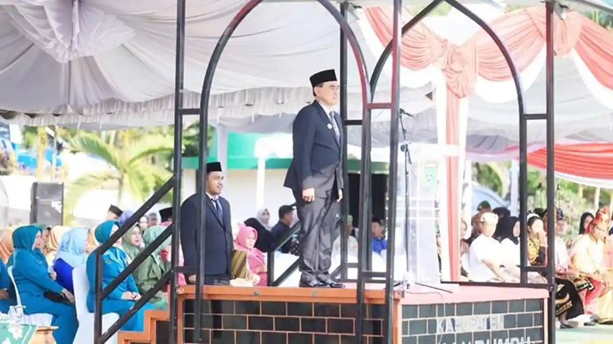 Bupati Tanah Bumbu HM Zairullah Azhar Sebut 10 November Hari yang ...