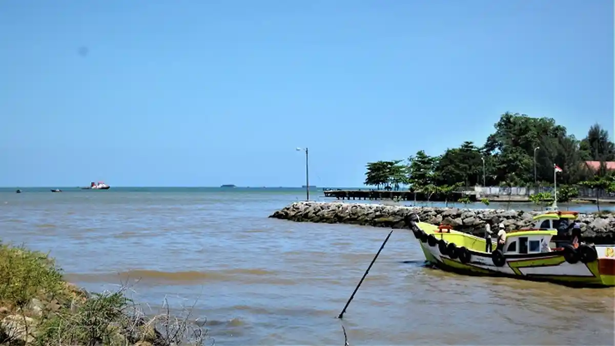 Aktifitas Nelayan Terganggu, Muara Krueng Cangkoi di Aceh Barat Semakin ...
