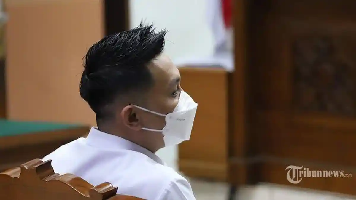 Chuck Putranto Sampaikan Duplik, Anak Buah Ferdy Sambo Minta Dibebaskan ...