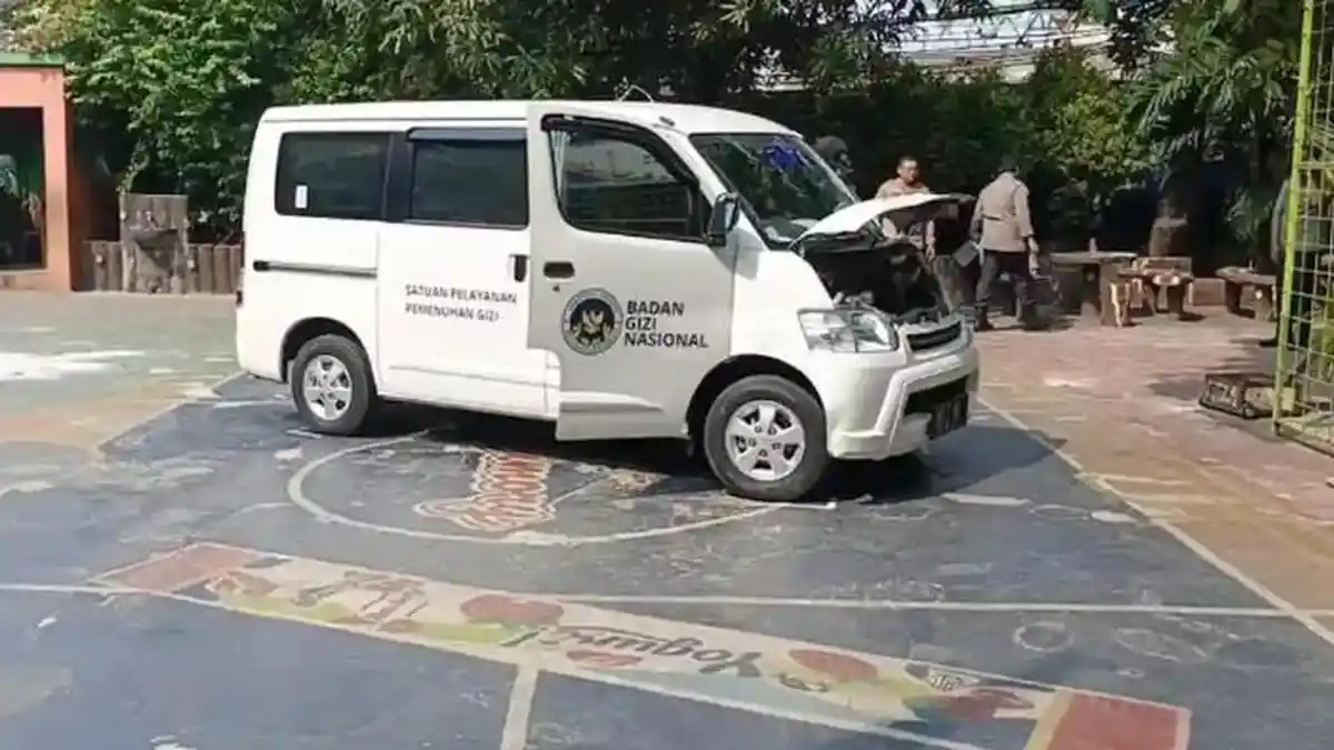 Mobil MBG yang Tabrak Siswa SD Cilincing Ternyata Nunggak Pajak ...