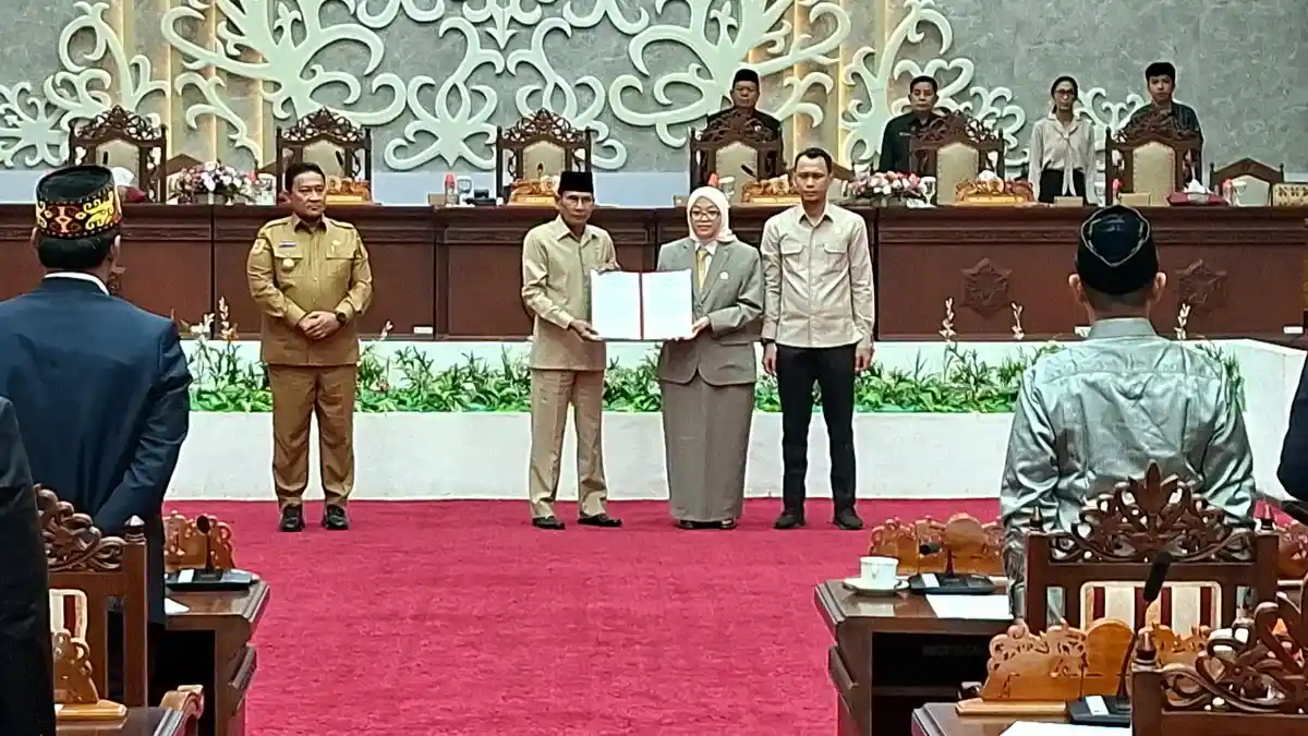 Junaidi Resmi Diangkat Sebagai Wakil Ketua III DPRD Kalteng Gantikan ...