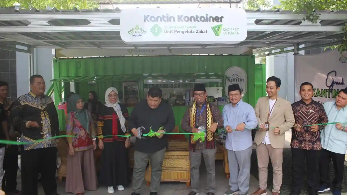 Grand Launching Kantin Kontainer FEBI UIN RIL, Berdayakan Mahasiswa ...
