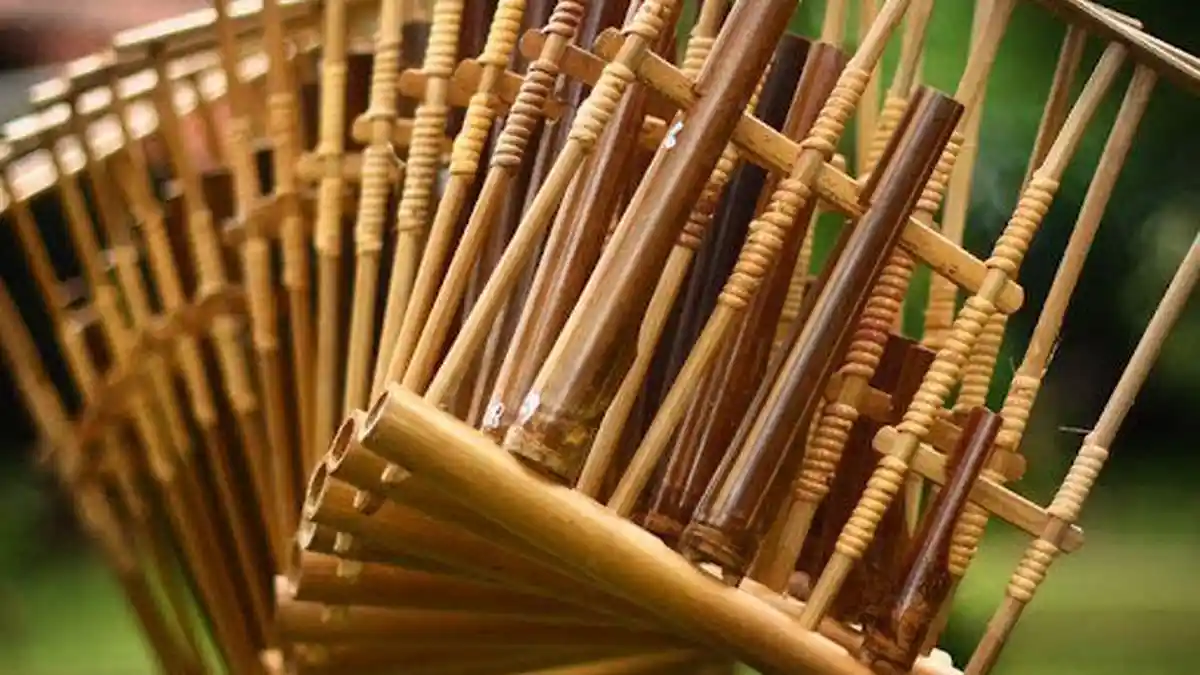 Angklung Jadi Google Doodle Hari Ini, Sejarah Hingga Menggema di Piala ...