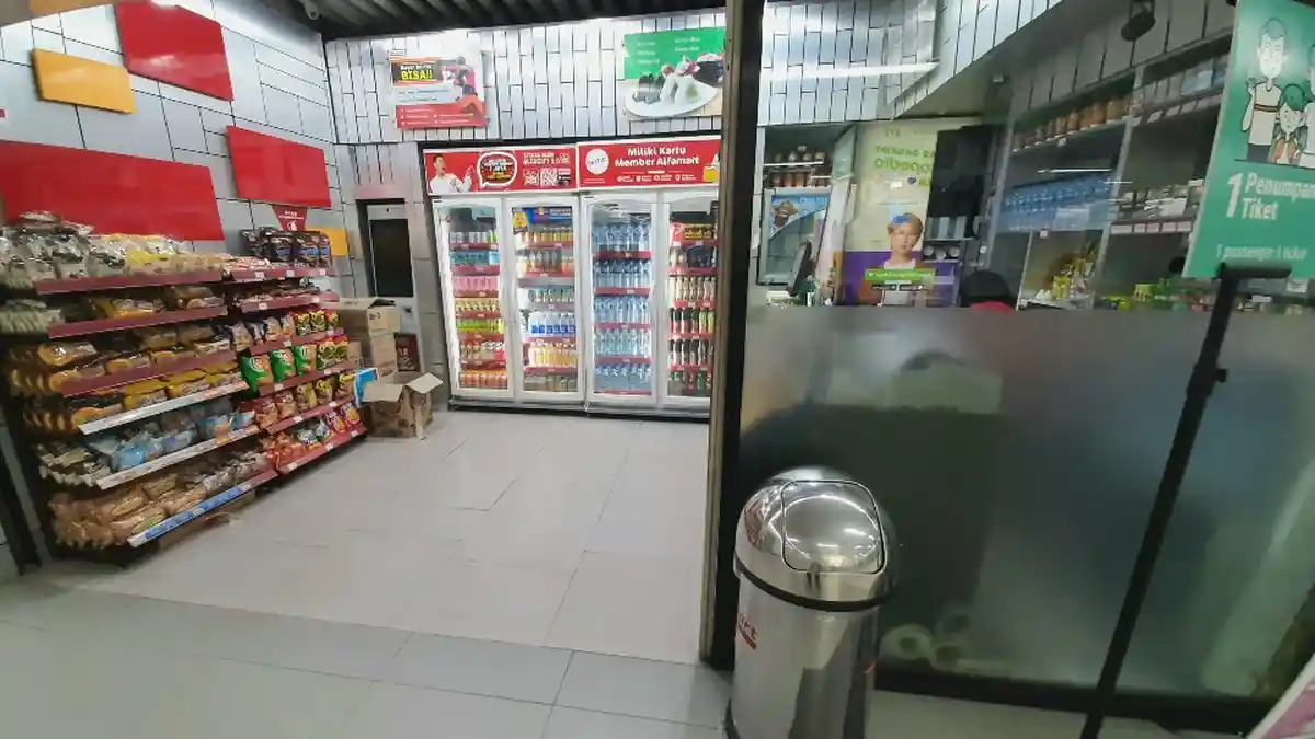 Minimarket di Stasiun MRT Bundaran HI Jual Masker, Cek Harganya ...