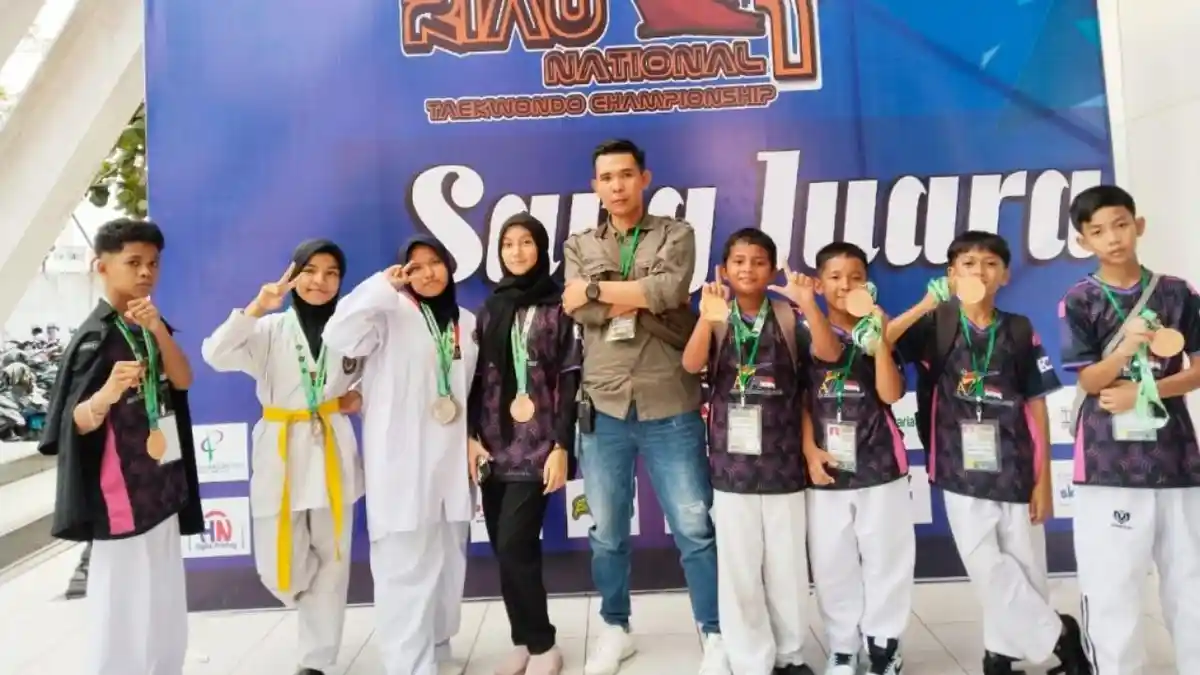 Delapan Atlet Taekwondo Lingga Raih Prestasi di Kejuaraan Nasional Riau ...