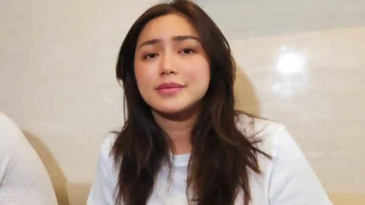 Tunaikan Permintaan Terakhir, Jessica Iskandar Melarung Abu Jenazah ...