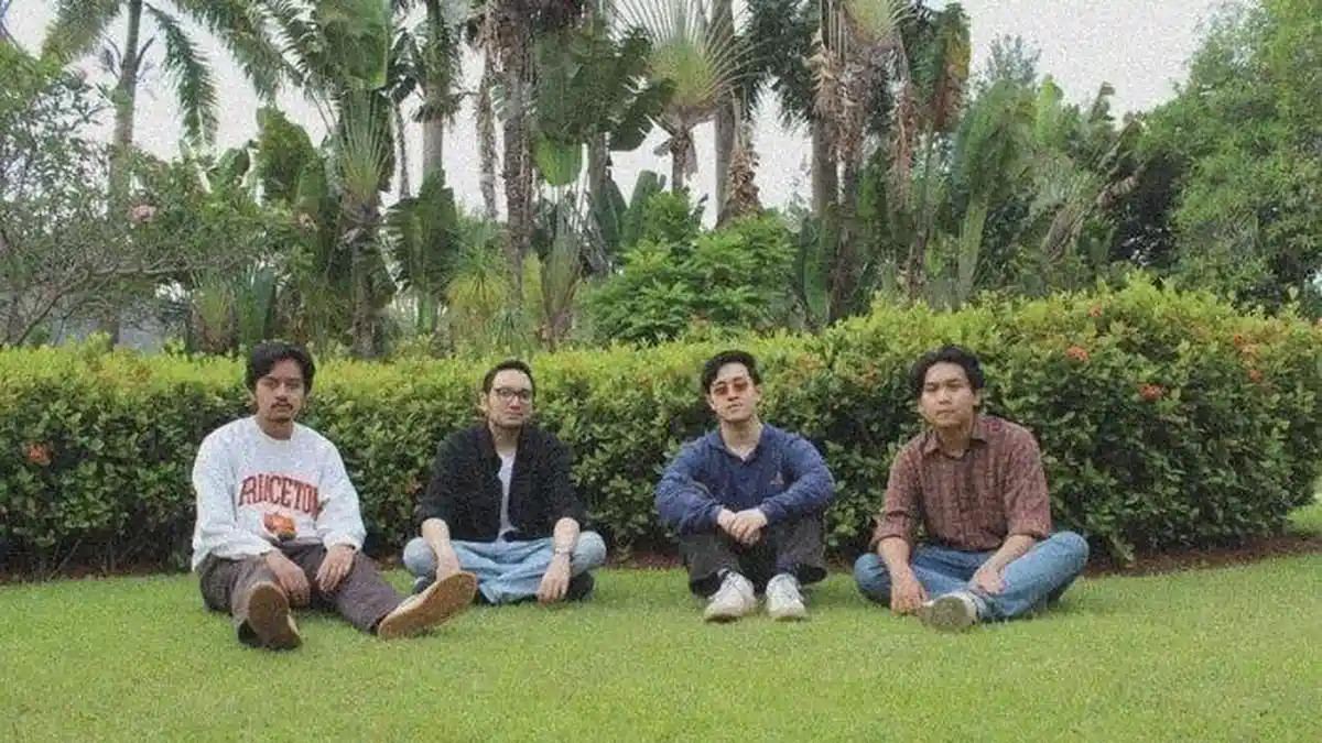 Lirik Lagu Lampu Merah - The Lantis yang Sedang Viral di TikTok: Karna ...