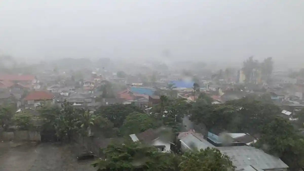BMKG Peringatkan Hujan Lebat dan Petir di Sumbar Besok Selasa, Ini Wilayah yang Harus Waspada ...
