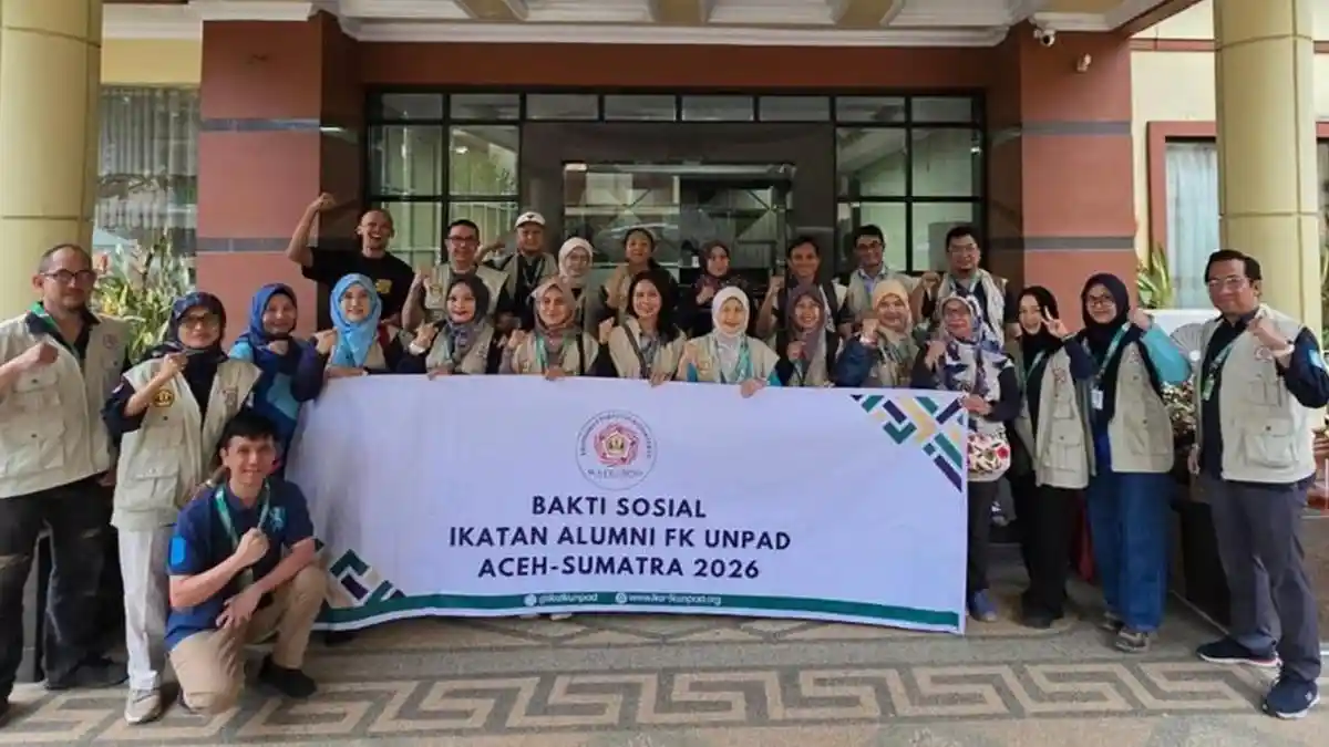 Alumni Fakultas Kedokteran UNPAD Bandung Berikan Layanan Kesehatan Bagi ...