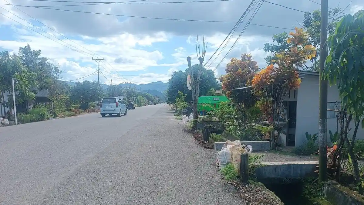 Warga Kotamobagu Selatan Keluhkan Sampah Tak Diangkut, Kadis DLH ...