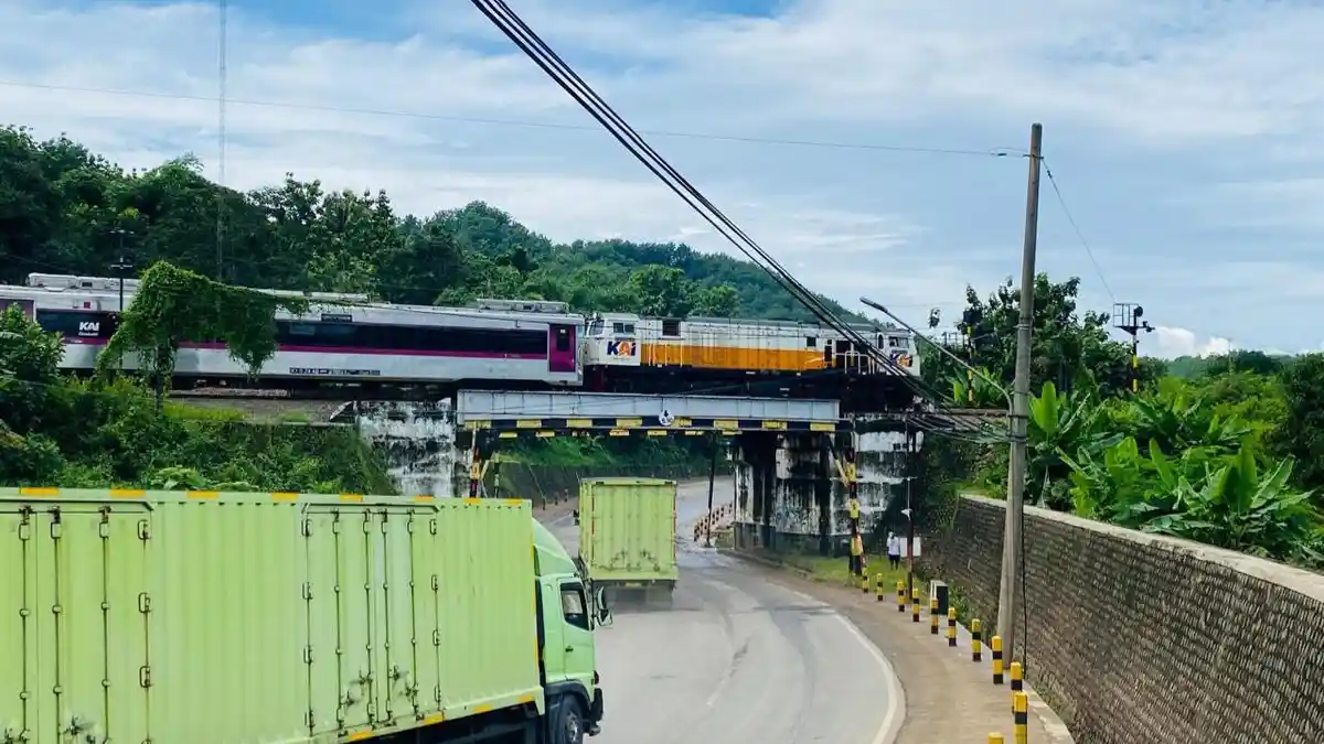 Underpass Prupuk Utara Sudah Bisa Dilalui Kendaraan, Lalu Lintas Tegal ...