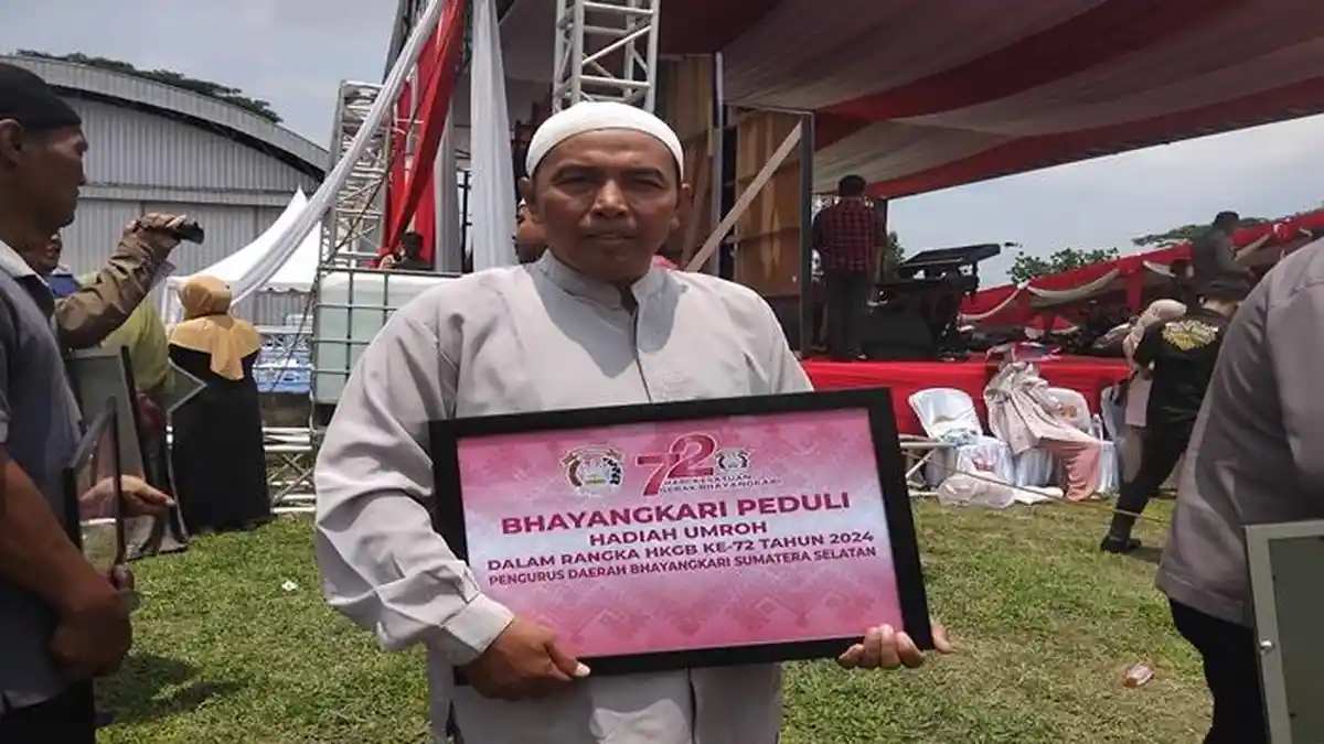 24 Tahun Jadi Pemandi Jenazah di Palembang, Harun Dapat Hadiah Umrah ...