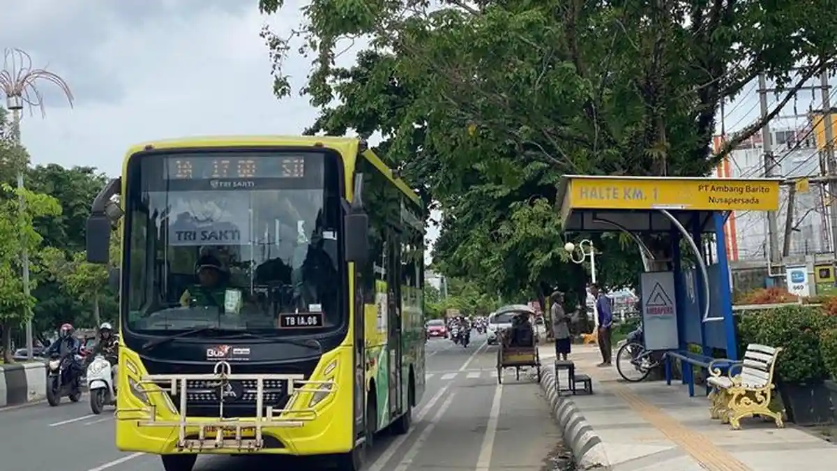 Jembatan Sungai Ulin Banjarbaru Dibuka, Tiga Halte Bus Trans ...