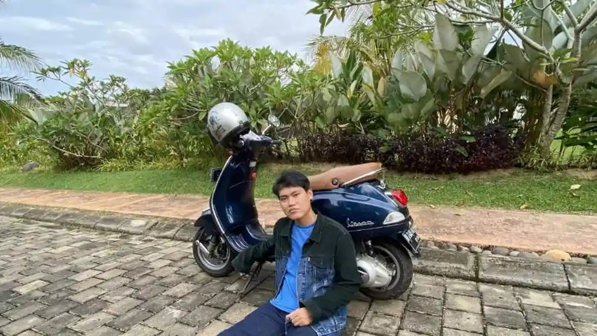Cerita Paizin Palma Putra, Pemuda Asal Jambi Karyanya Ditarik Jadi ...