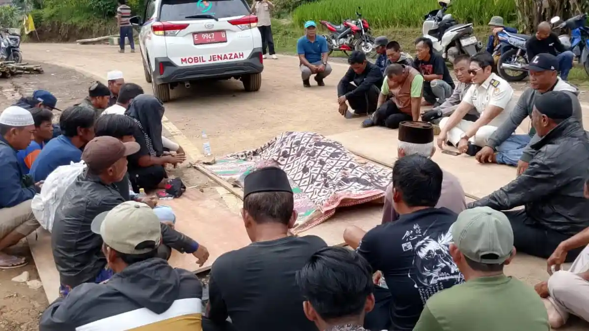 Breaking News: Pekerja Proyek Asal Cirebon Ditemukan Tak Bernyawa di ...