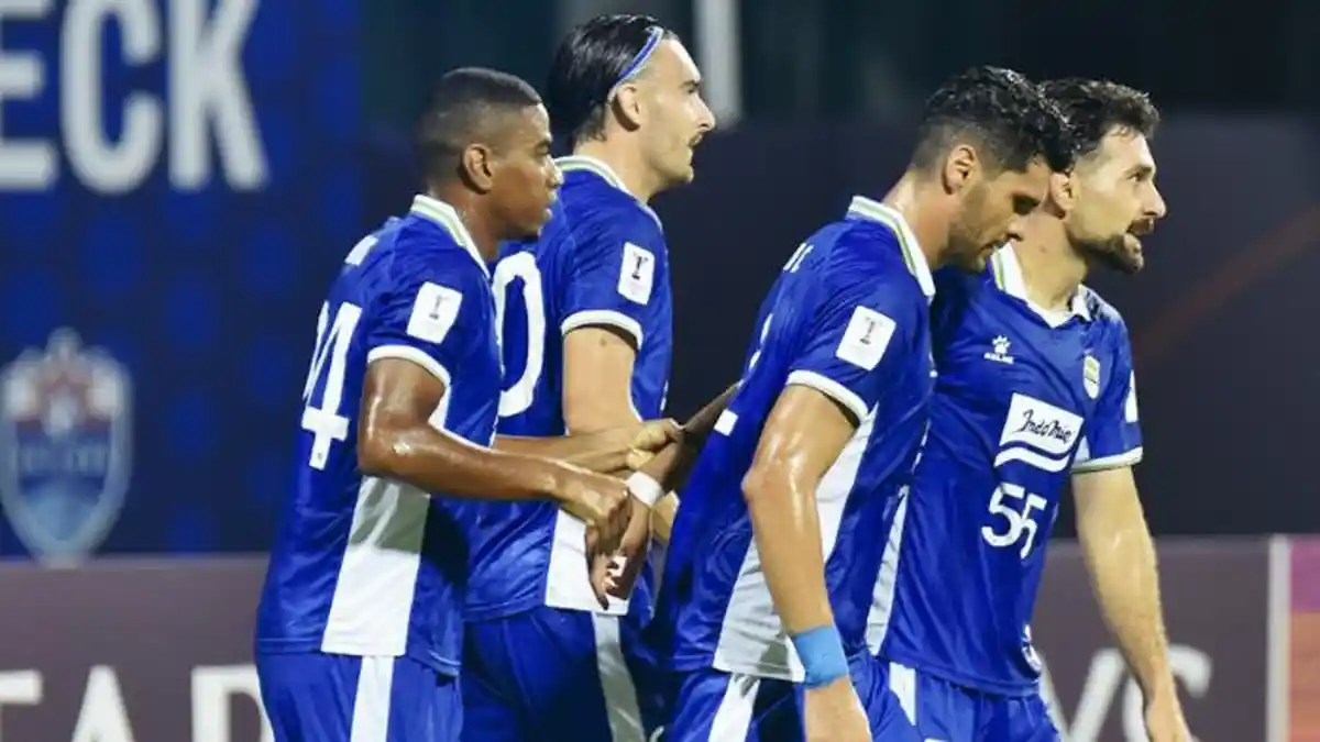 Super League: Persib vs PSM, Maung Bandung Dihadang Rapor Tandang Juku ...