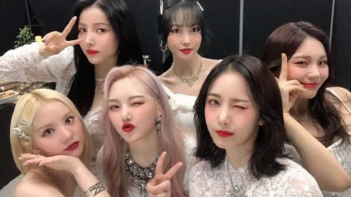 Konser Perdana! GFriend Bakal Konser Online '2020 G C:ON' di Weverse ...