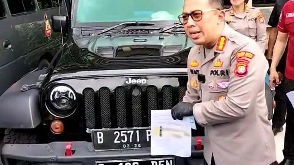 Alasan Polisi Ganti Pelat Nomor Jeep Rubicon Milik Mario Dandy Satriyo ...