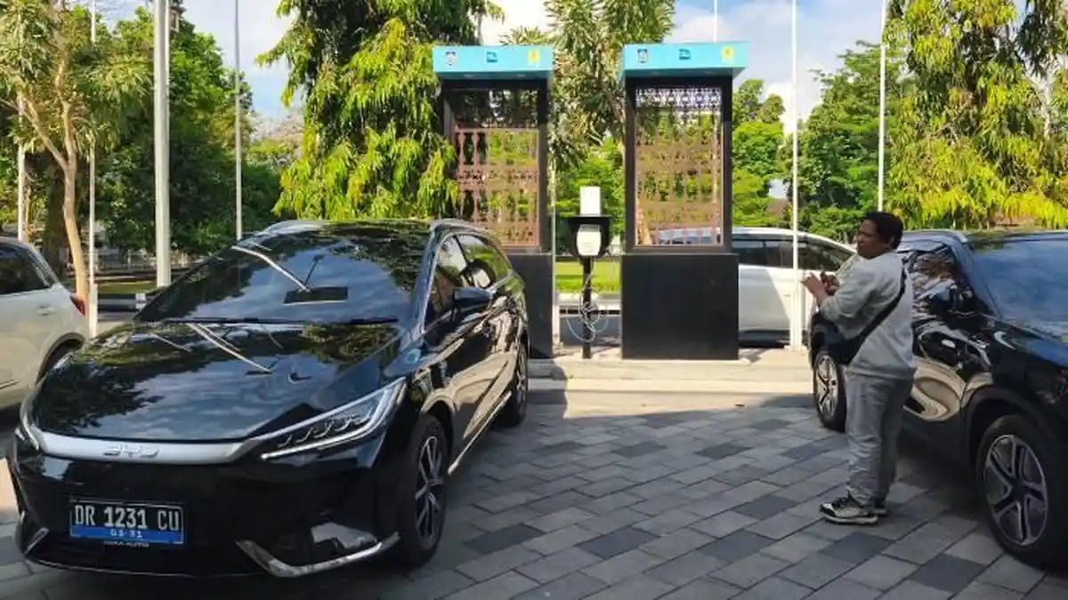 Dilema Kendaraan Listrik di NTB: Pengguna Menjamur, Aturan ...