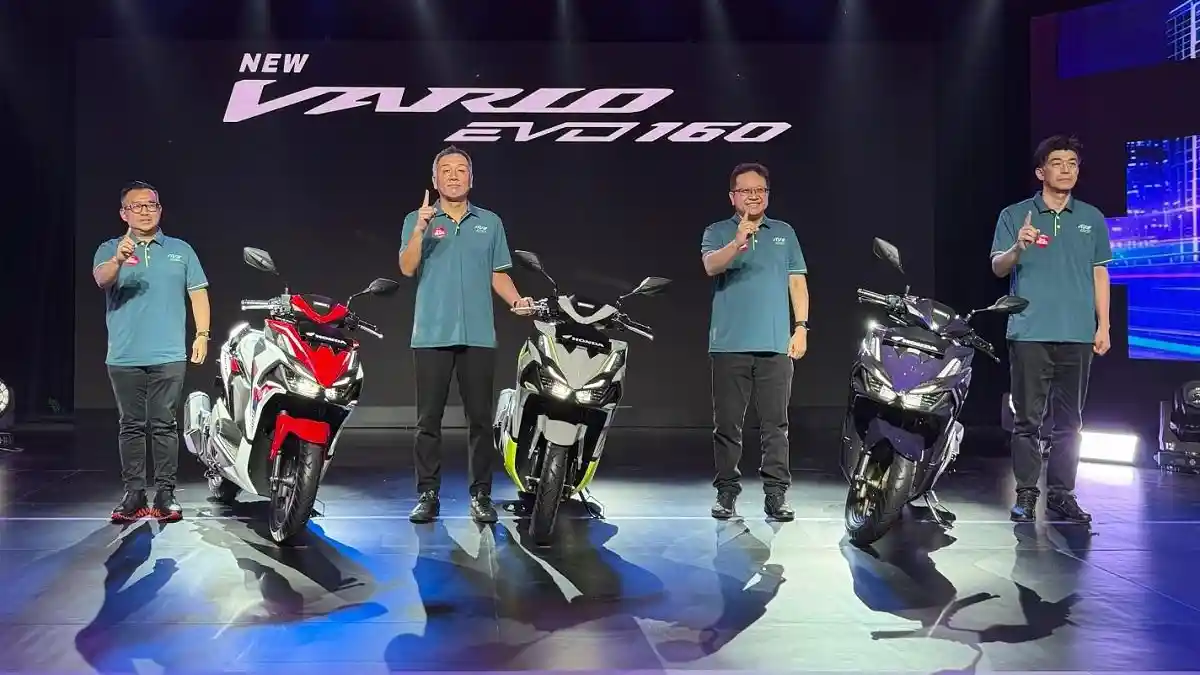 Evolusi Terbaru, AHM Hadirkan Skutik Sporti New Honda Vario Evo 160 ...