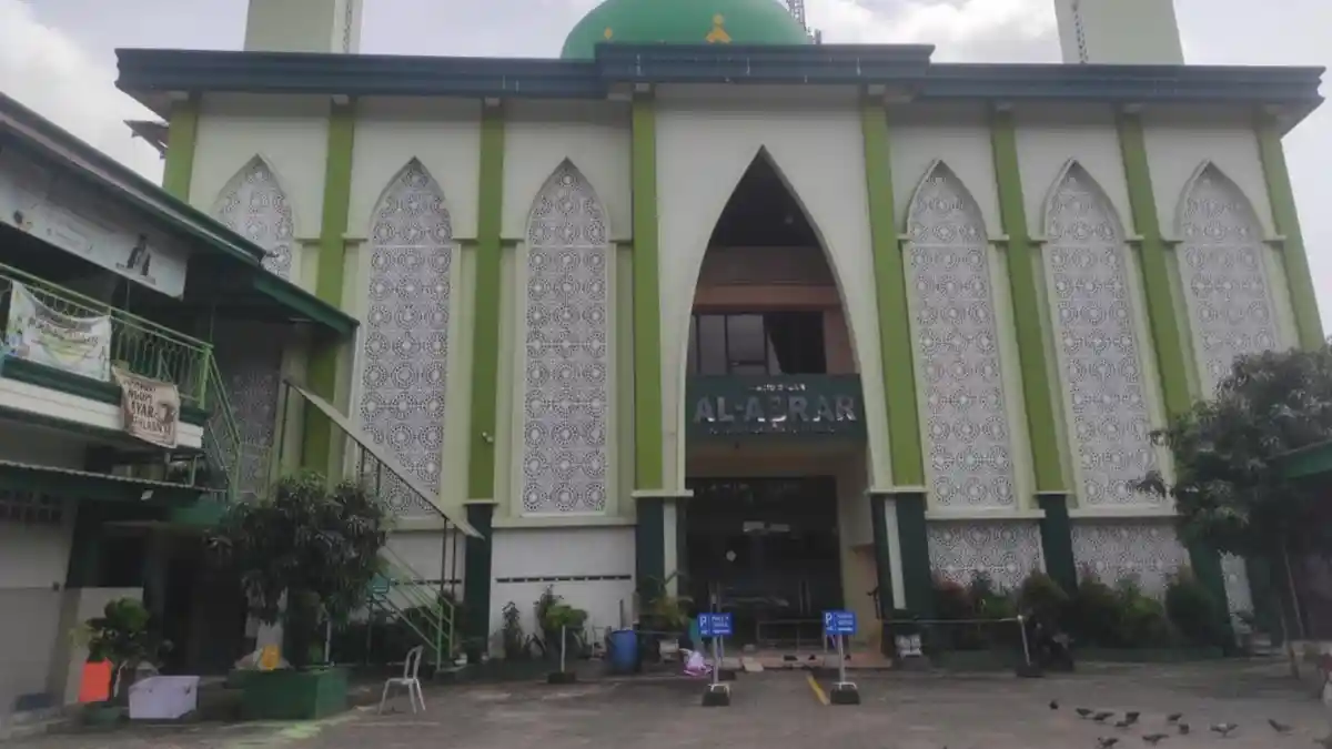 dari Musala Dibangun 1958, Masjid Al Abrar Kini Jadi Masjid Besar di ...
