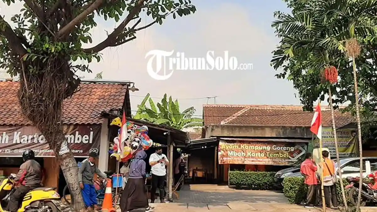 Sejarah Ayam Goreng Mbah Karto Tembel, Kuliner Legendaris di Sukoharjo ...