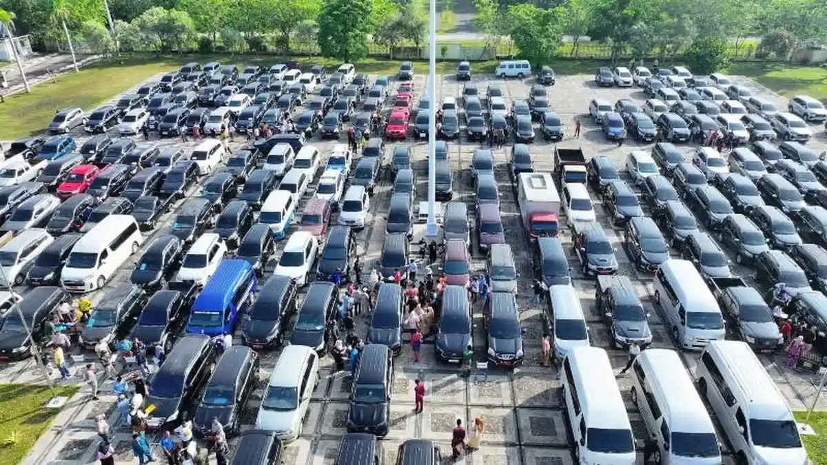 Bupati Siak Sikat Oknum Pejabat yang Kuasai Mobdin Lebih 1 Unit ...
