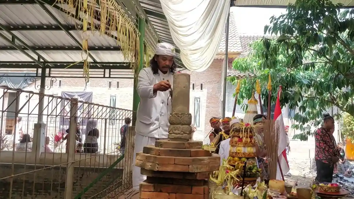 Kirab Agung Budaya Desa Manggis Kediri Jadi Simbol Syukur dan ...