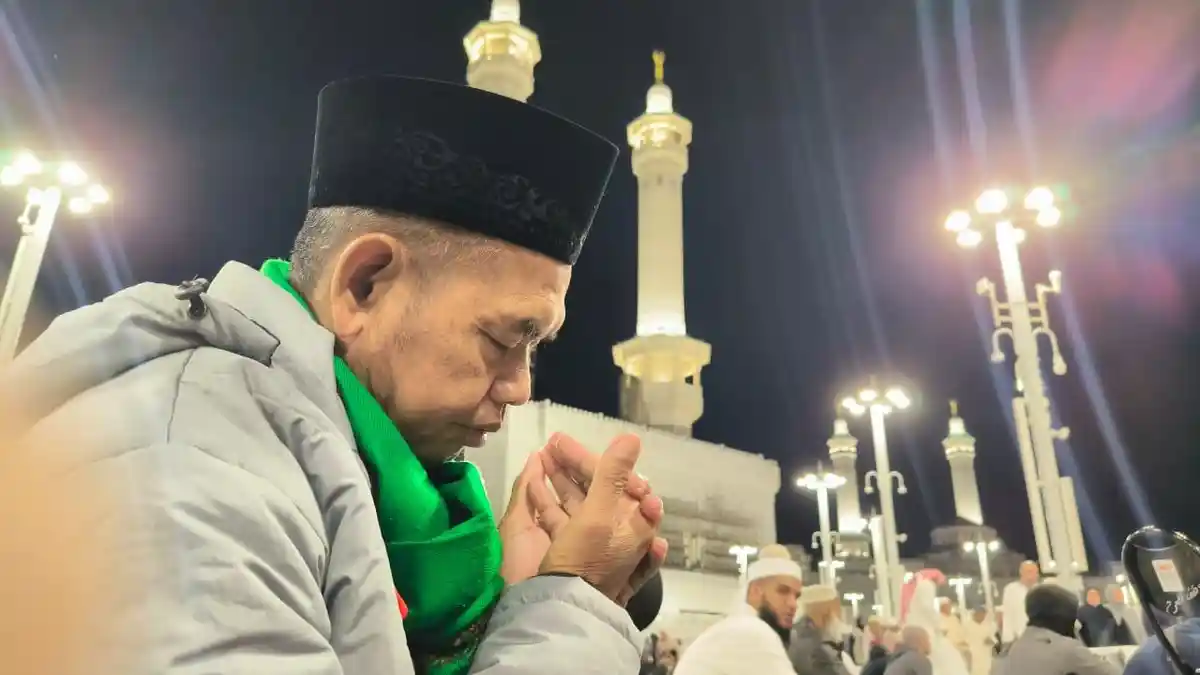 Doa Setelah Sholat Fardhu Lengkap Bacaan Zikirnya, Teks Arab dan Arti ...