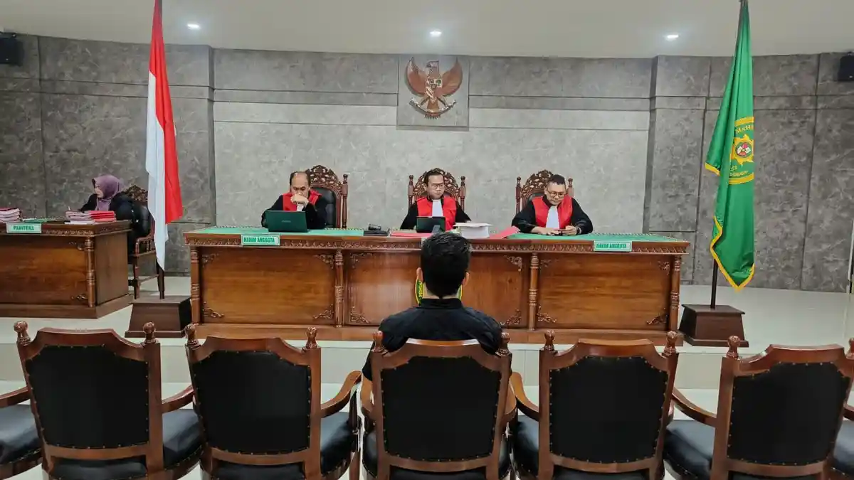 Eddy Wijaya Terdakwa Kasus Penipuan dan Penggelapan Rp5,5 Miliar ...