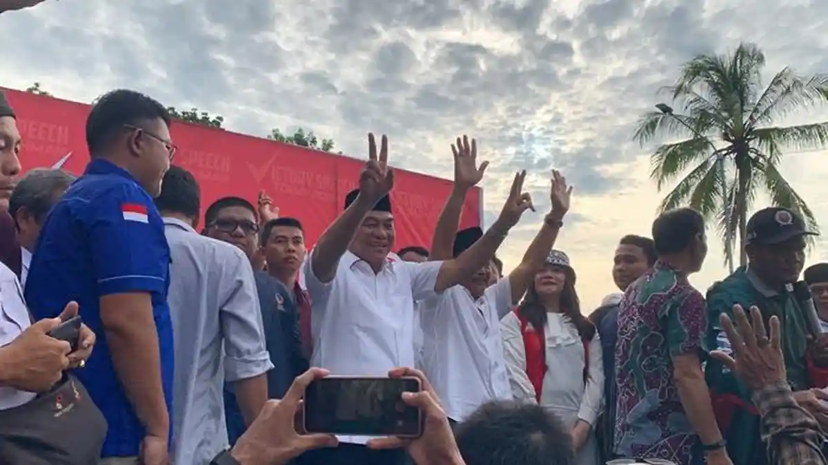 Toha-Rohman Usung Salam 3 Jari Usai Raih Suara Terbanyak Versi Real ...