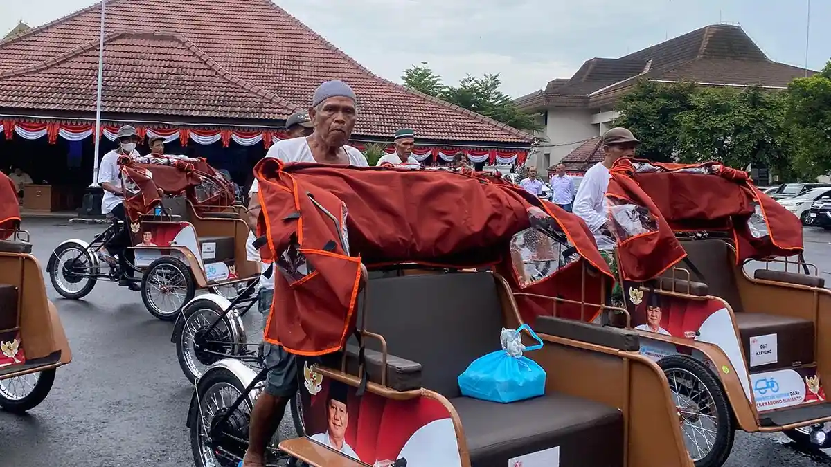 Tak Perlu Genjot Lagi, Kustam dan 99 Pebecak Purbalingga Terima Hadiah ...