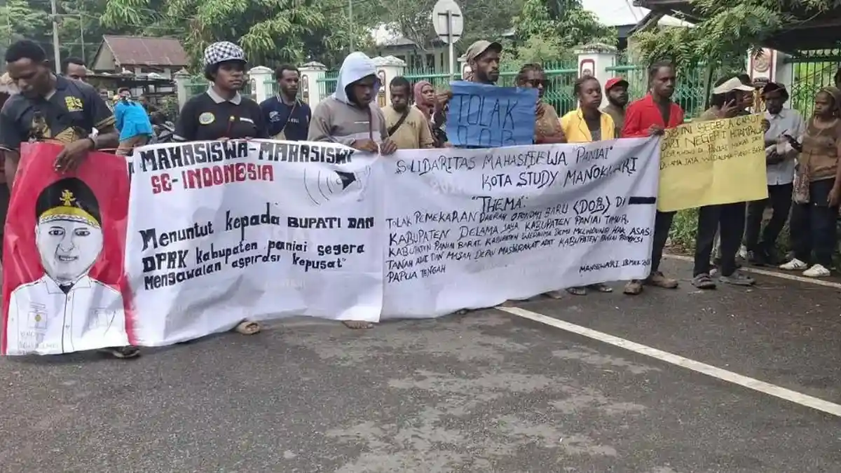 Mahasiswa Paniai Ancam Mogok Sipil Jika DOB Cacat Kelayakan Terus ...