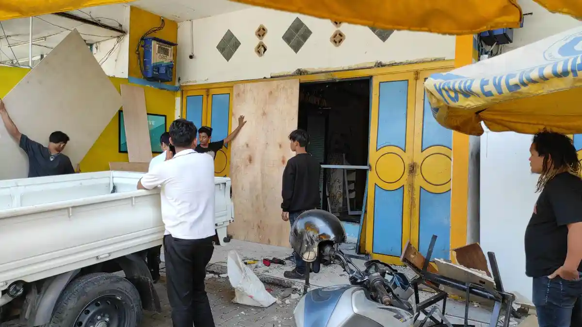 Ditutup Sementara, Begini Kondisi Terkini Minimarket Yes248 Usai ...