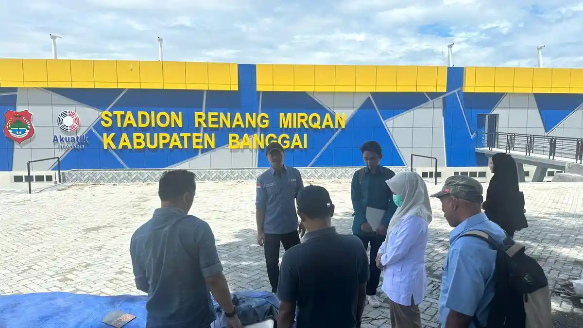 Tinjau Proyek Kolam Renang, Waket I DPRD Banggai Temukan Pipa Retak dan ...