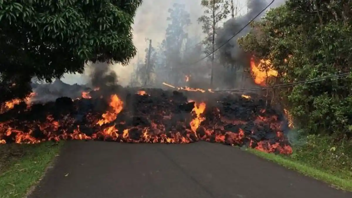 Penjelasan Apa Beda Magma dan Lava Gunung Api - Halaman all ...