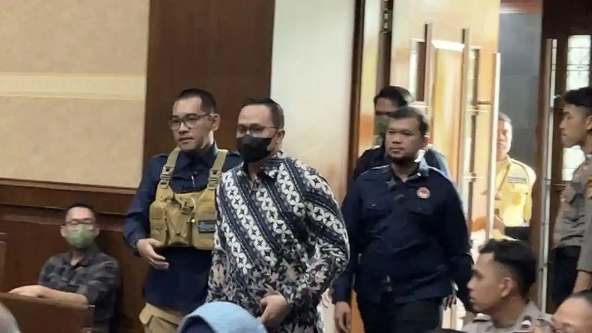 Syahrul Yasin Limpo Bawa-bawa Nama Tuhan dan Pengadilan Akhirat Bantah Keterangan Mantan Ajudan ...